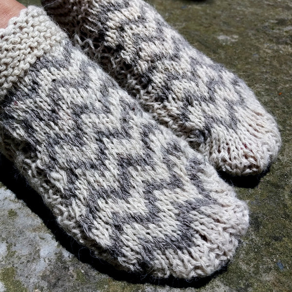 Chevron socks | Peoli Design